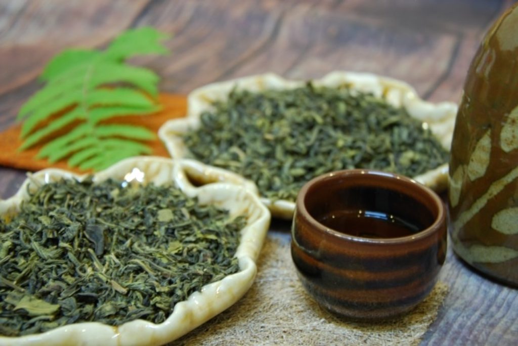 Trà Sâm Dứa là gì? Tác dụng, lưu ý khi dùng trà hiệu quả - Matthew